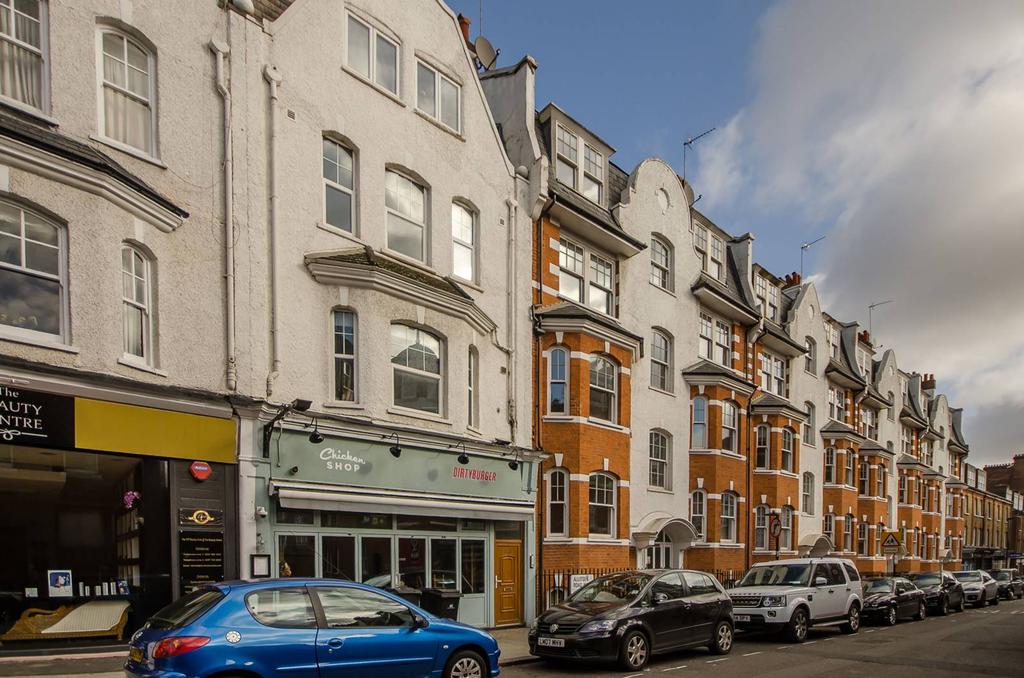 Allitsen Road, St John's Wood... Studio - £2,059 pcm (£475 pw)
