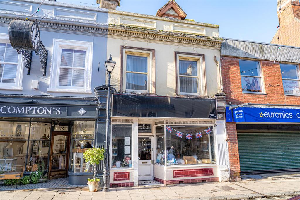 Preston Street Faversham 2 Bed Flat 950 Pcm 219 Pw Preston Street Faversham 2 Bed Flat 950 Pcm 219 Pw
