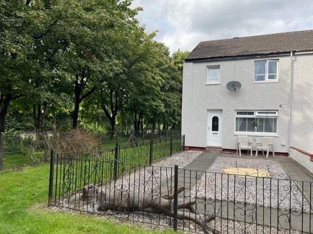 Carseview, Tullibody, Alloa... 3 bed semi-detached house - £125,000