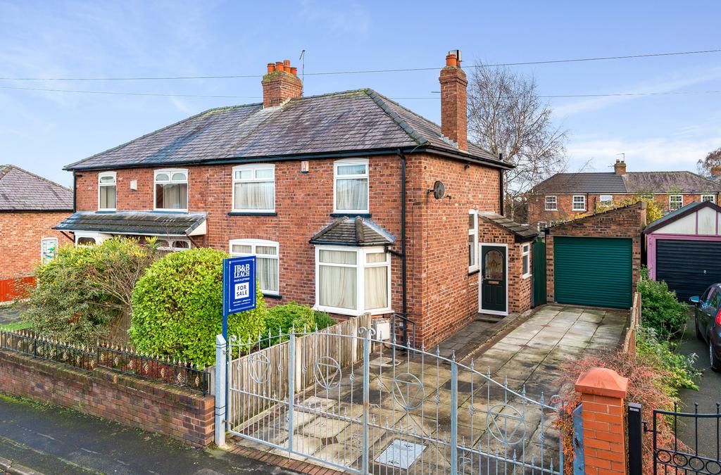 Poplar Grove, St Helens, WA10 3 bed semi-detached house - £199,950