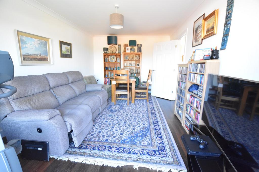 Carknown Gardens, Redruth, Cornwall... 2 bed bungalow - £250,000