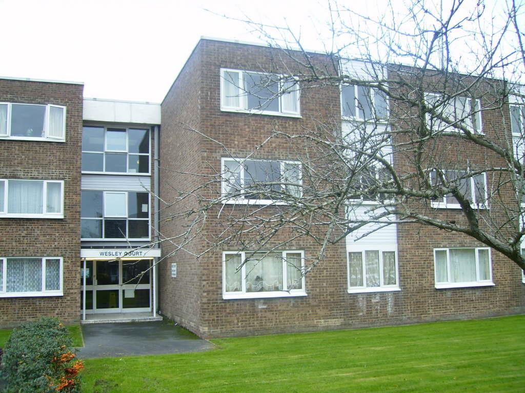 Wesley Court, Wootton Bassett 1 bed flat - £525 pcm (£121 pw)