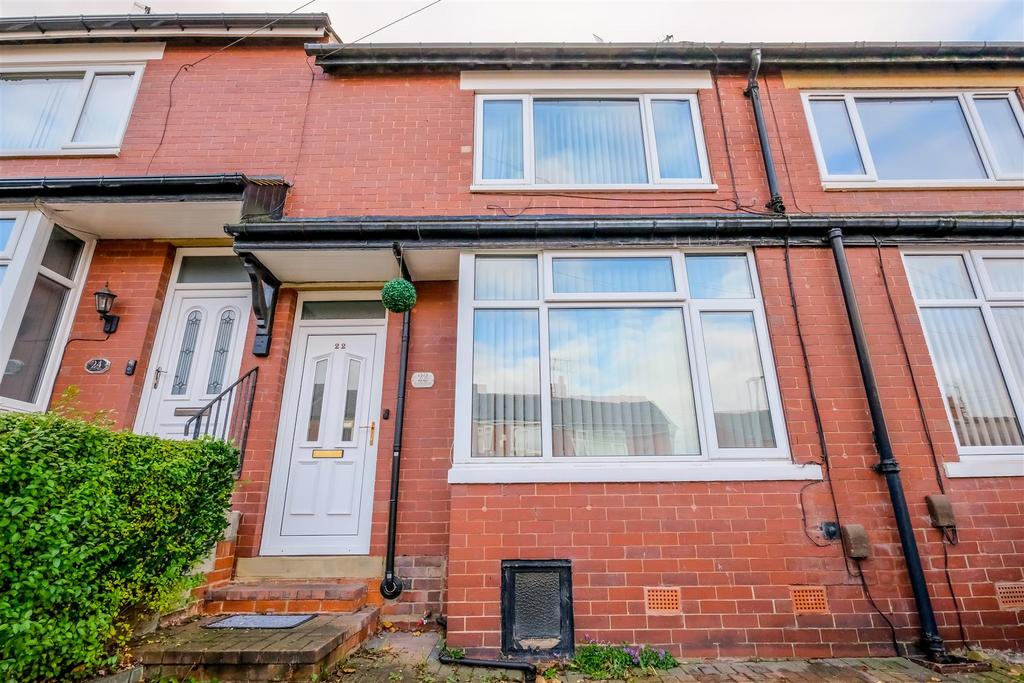 Scholey Road,Brighouse 2 bed terraced house - £165,000