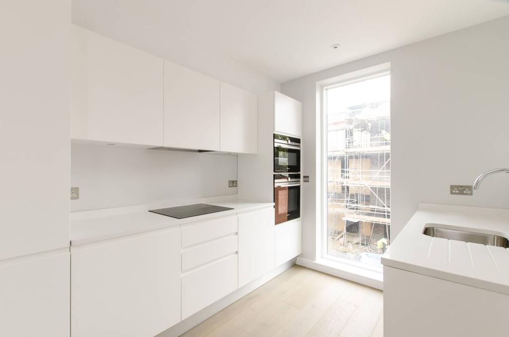Southern Row, Ladbroke Grove, London... 2 bed flat - £3,000 pcm (£692 pw)