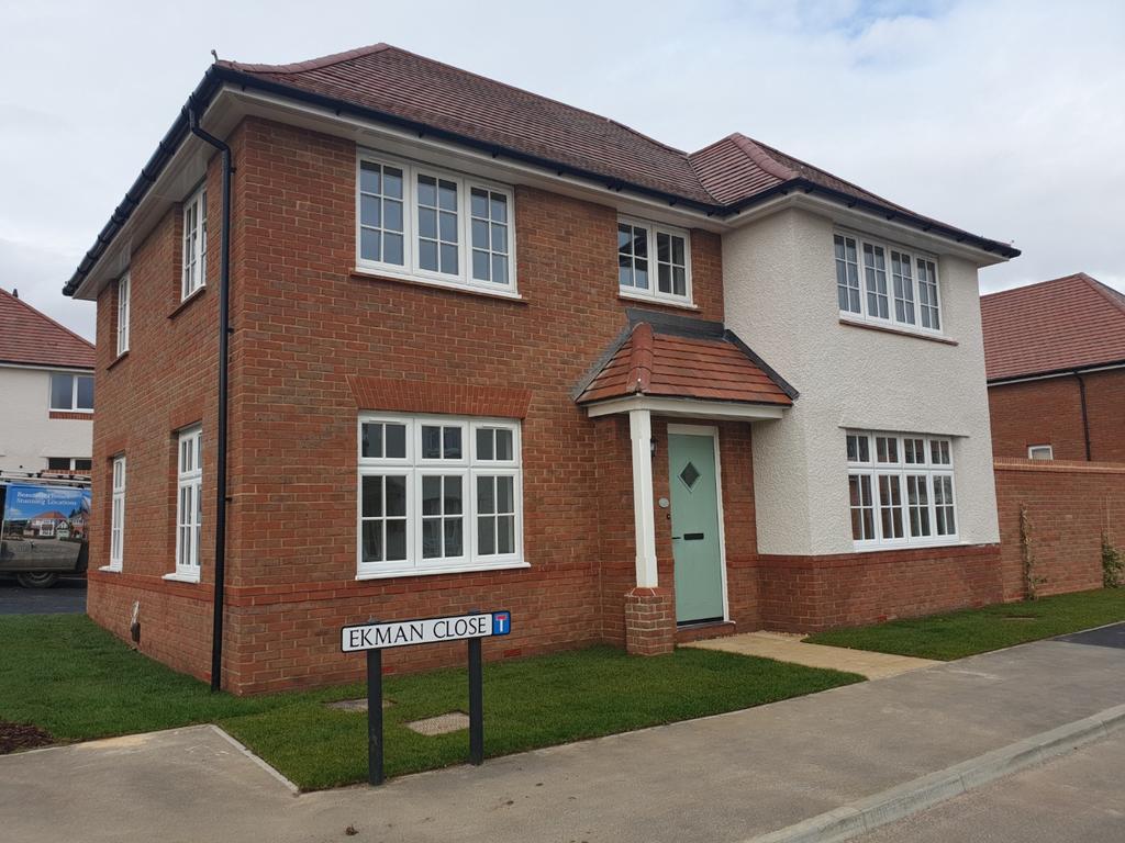Ekman Close, Weldon, Ebbsfleet Valley, Swanscombe, Kent, DA10 1AR 4 bed ...