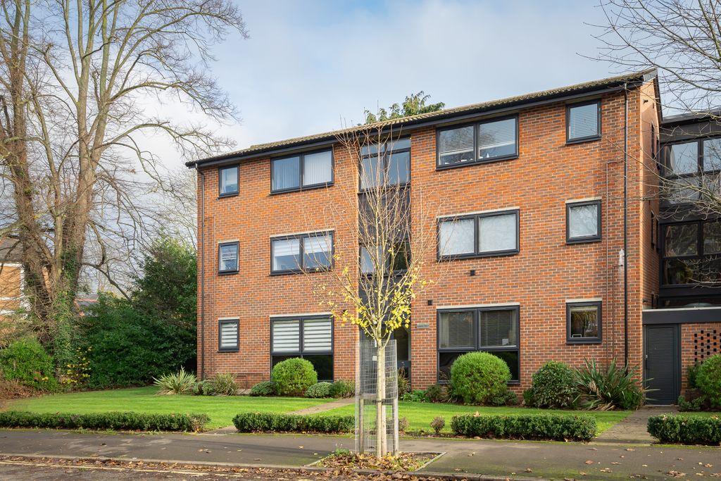 Lennox House, Ray Park Avenue... 1 bed flat - £220,000