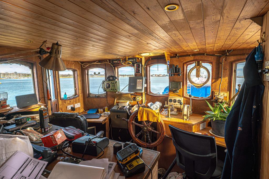 M V Bendix, Rochford, SS4 3 bed houseboat for sale - £130,000