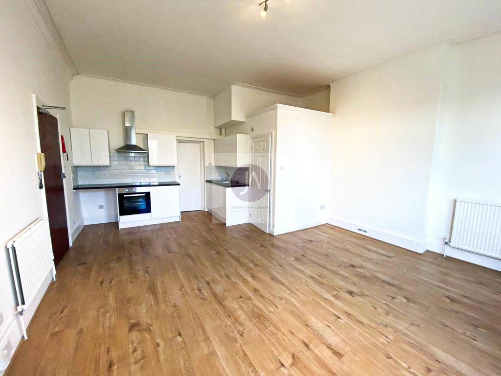 Parsifal Road, West Hampstead... Studio - £1,690 pcm (£390 pw)