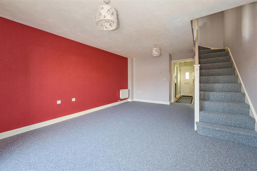Berry Way, Andover 2 bed house - £265,000
