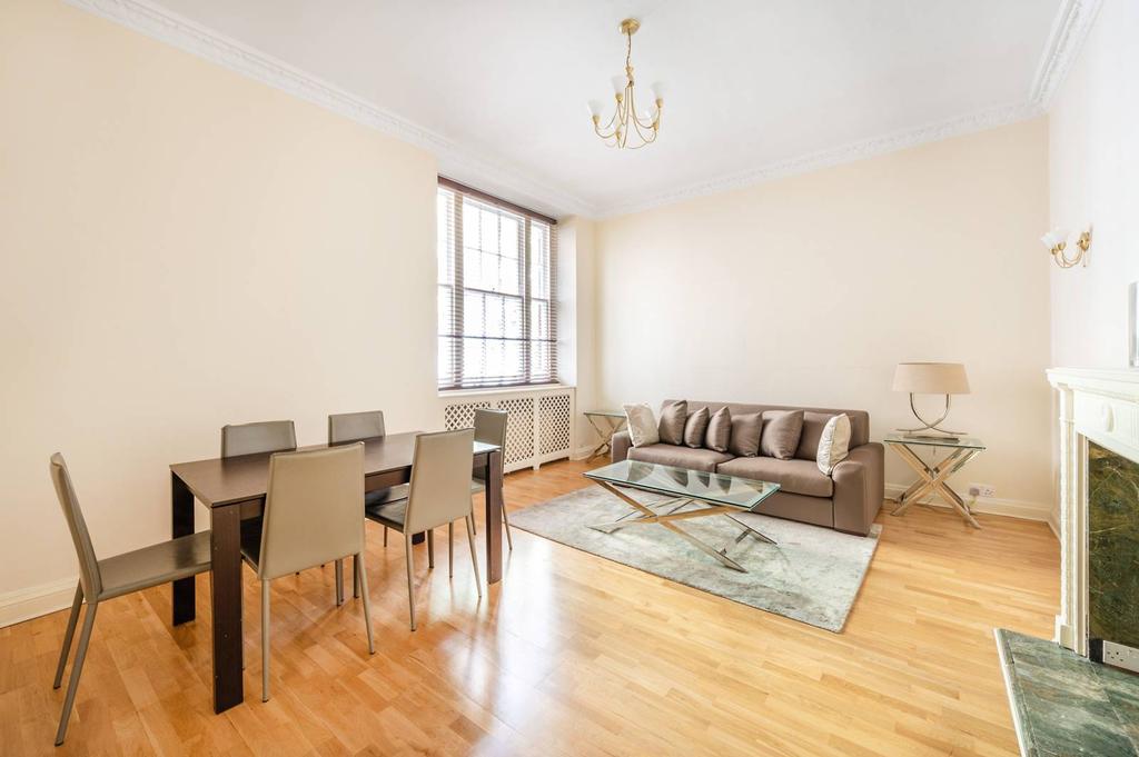 Princes Gate Court, South Kensington... 3 bed flat - £6,933 pcm (£1,600 pw)
