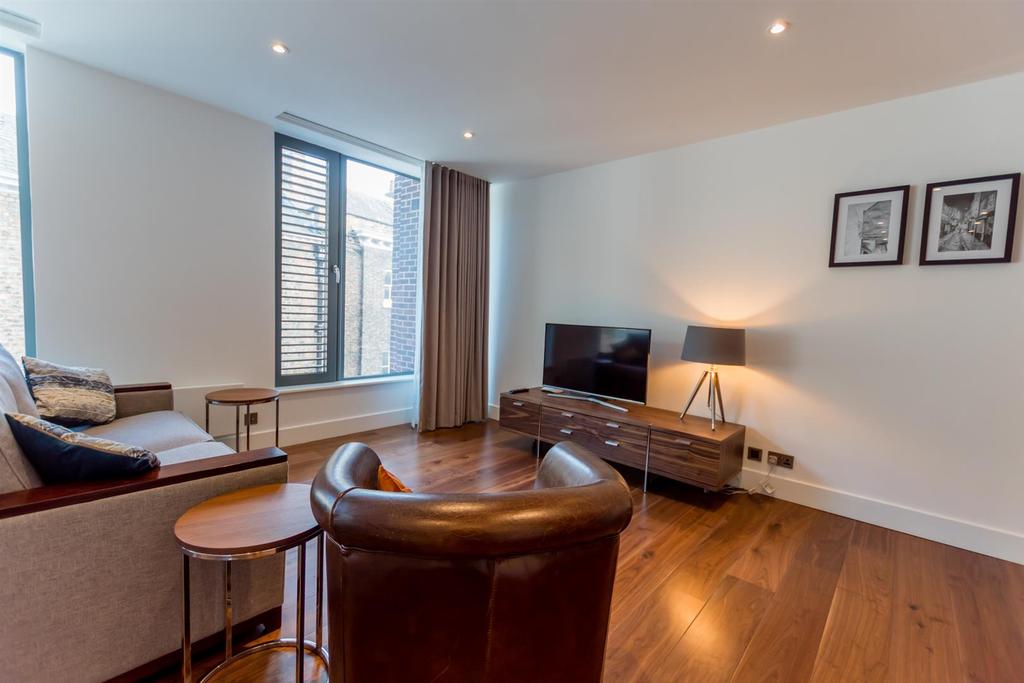 Castle Chambers, 5 Clifford Street... 2 bed apartment - £1,300 pcm (£ ...