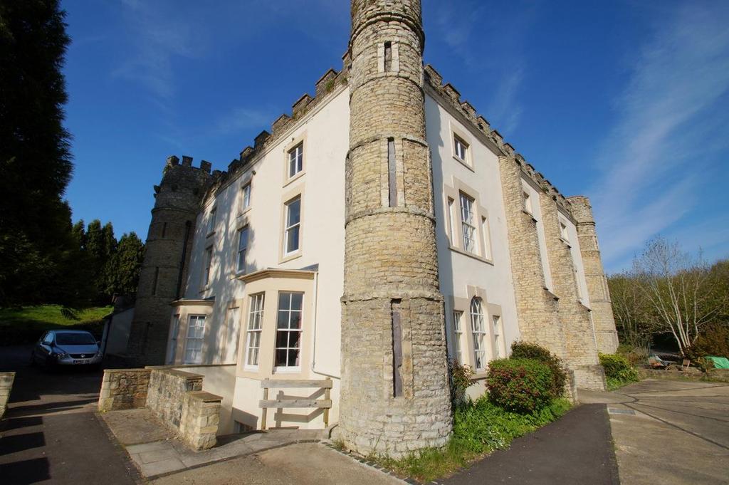Willsbridge House 1 bed apartment - £775 pcm (£179 pw)