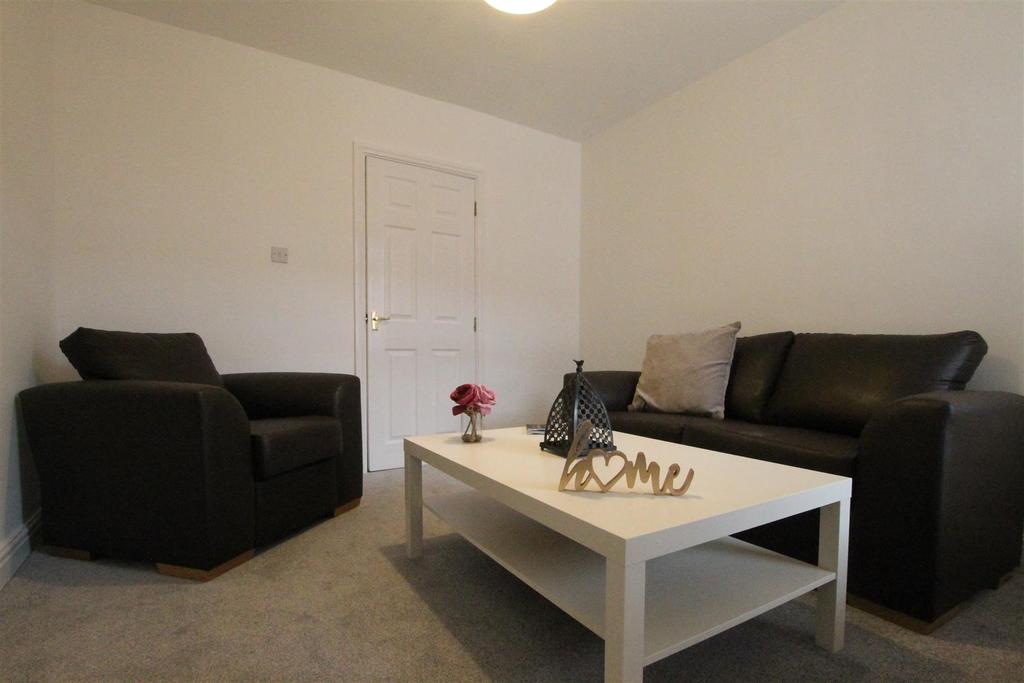 Helmsley Road, Sandyford 2 bed flat - £999 pcm (£231 pw)