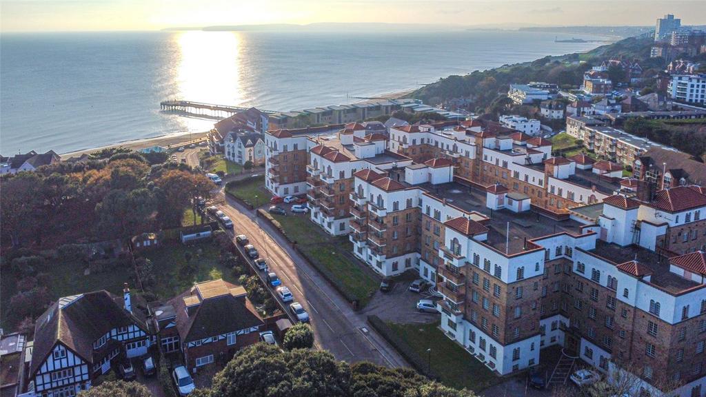 Sea Road, Boscombe, Bournemouth... 3 bed apartment - £300,000