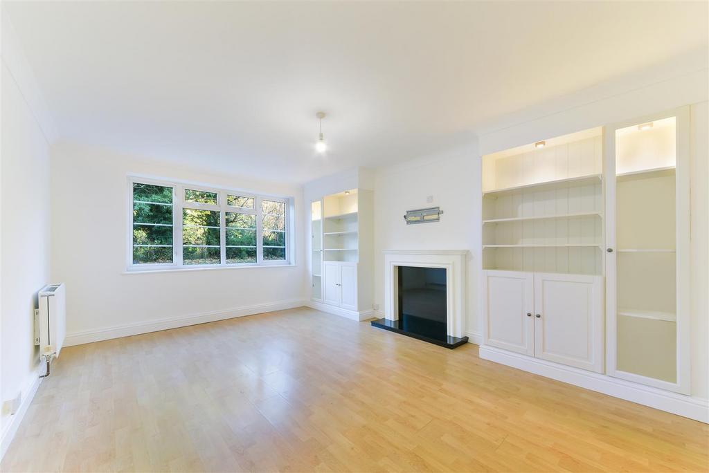 Lancaster Court, Banstead 2 bed apartment to rent - £1,650 pcm (£381 pw)