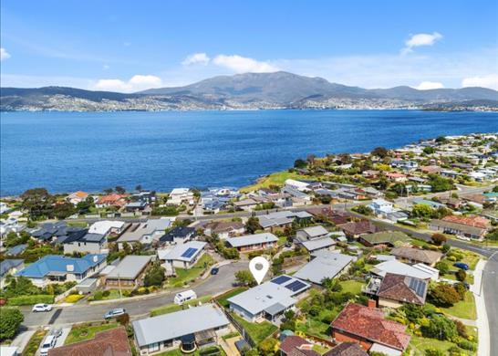 4 Alinta Street, Howrah, TAS 7018 3 bed house