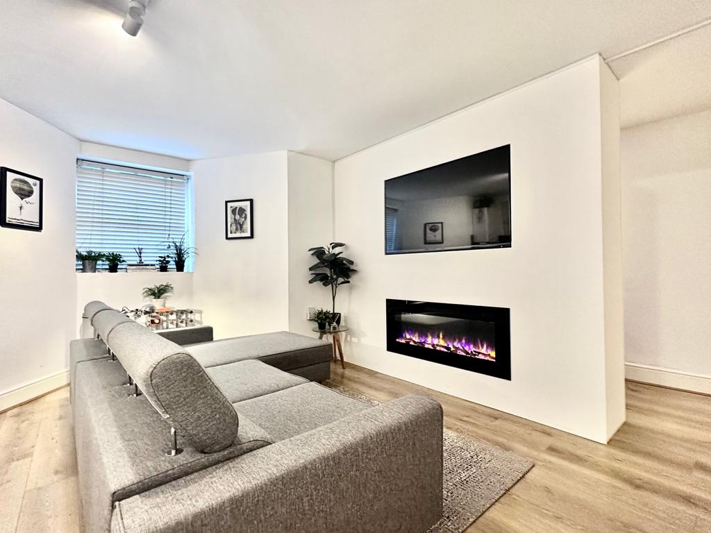 Kyverdale Road, N16 1 bed flat - £117 pcm (£27 pw)