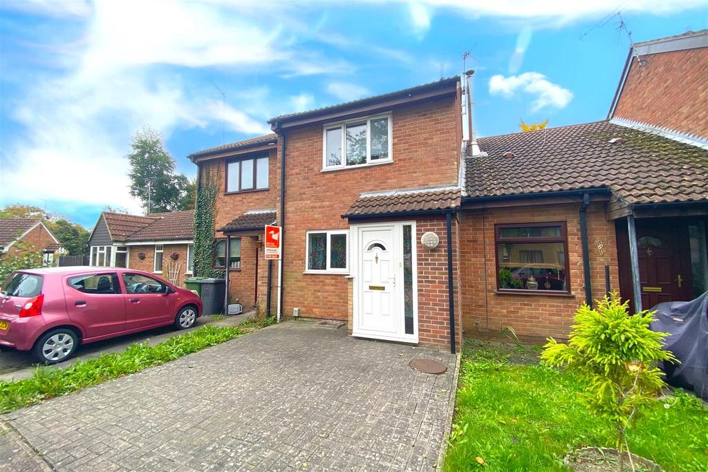 Somerville, Werrington, Peterborough... 2 bed terraced house - £170,000