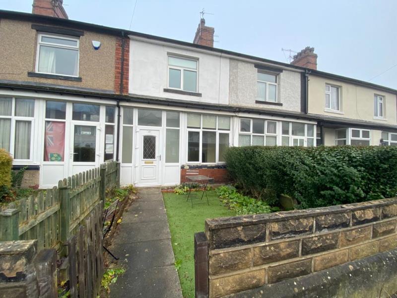 Hirst Wood Road, Shipley, BD18 4BU 2 bed property - £795 pcm (£183 pw)