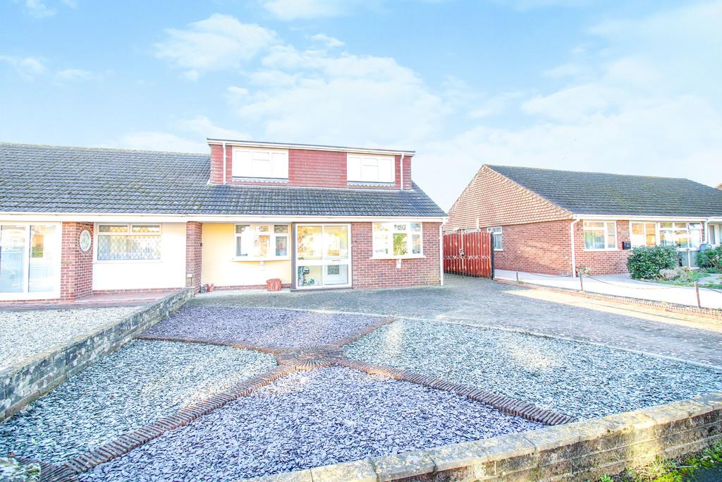 Witham Way, Upper Stratton 5 bed semi-detached bungalow - £350,000