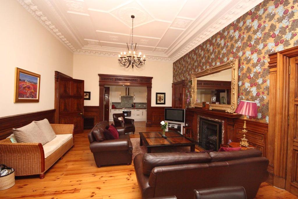 Eglinton Crescent 2 bed flat - £1,800 pcm (£415 pw)