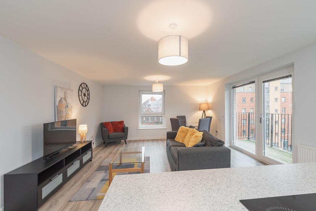 2/7 Ropemaker Street, Leith... 2 bed flat - £299,500