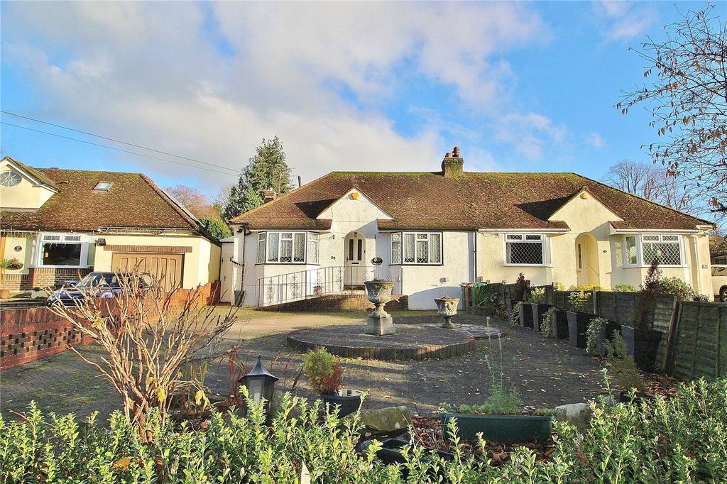 High Street, Findon Village, West... 2 bed bungalow - £425,000