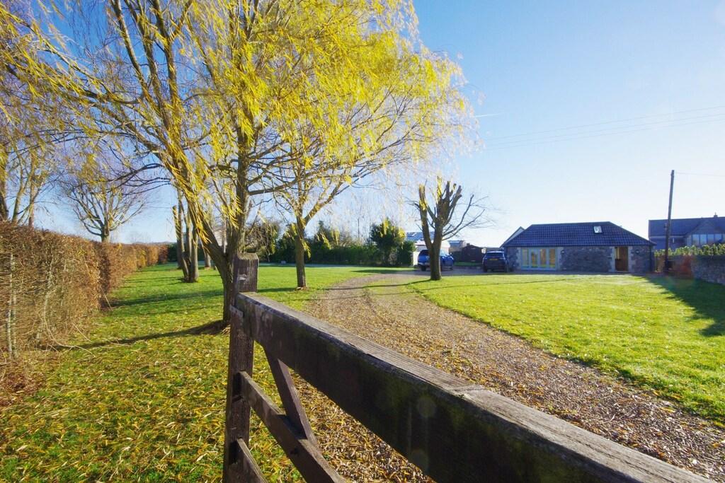 Swallow Barn, Dodington, BS37 6SB 2 bed barn conversion - £1,400 pcm (£ ...
