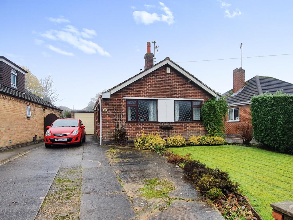 Tressall Road, Whitwick, LE67 2 bed detached bungalow - £230,000