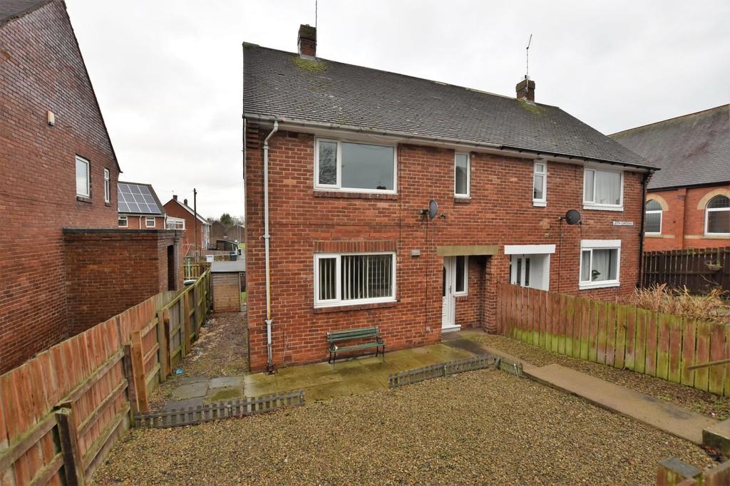Leith Gardens, Tanfield Lea, Stanley 2 bed semi-detached house - £77,000