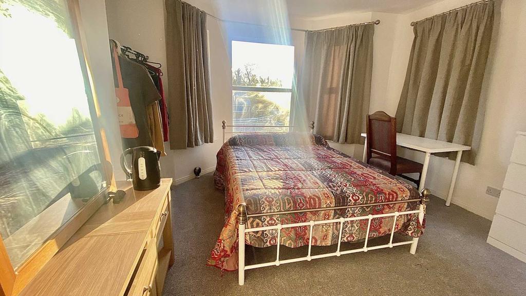 Kimbolton Road, Rushden 2 bed house share - £750 pcm (£173 pw)