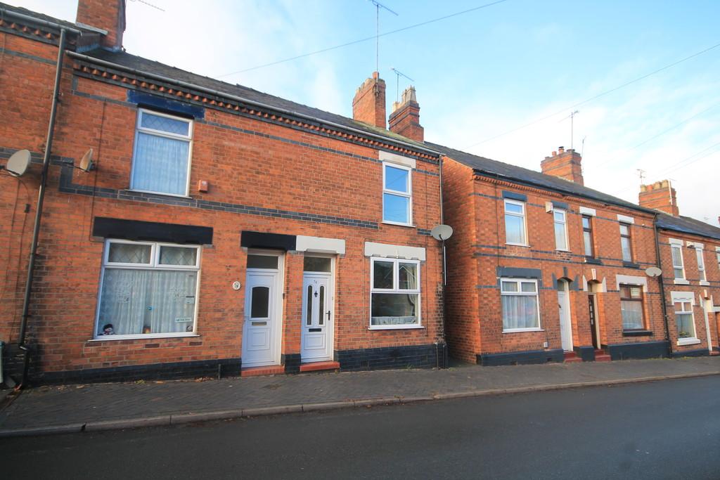 Broad St, Crewe 2 bed terraced house - £800 pcm (£185 pw)