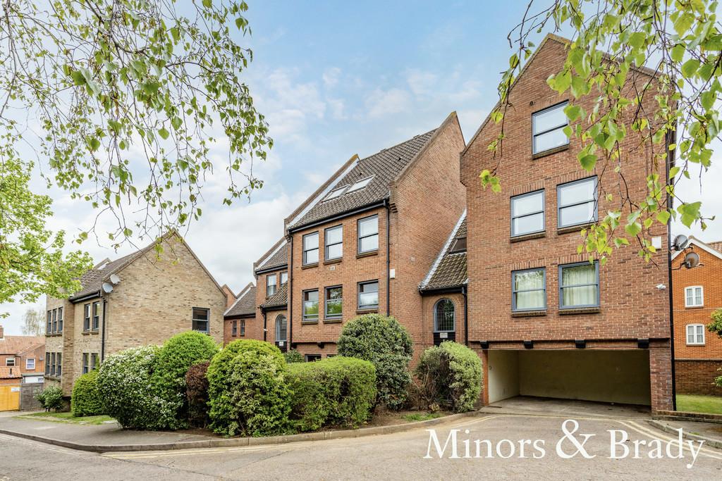 Wellington Lane, Norwich 3 bed apartment - £1,300 pcm (£300 pw)
