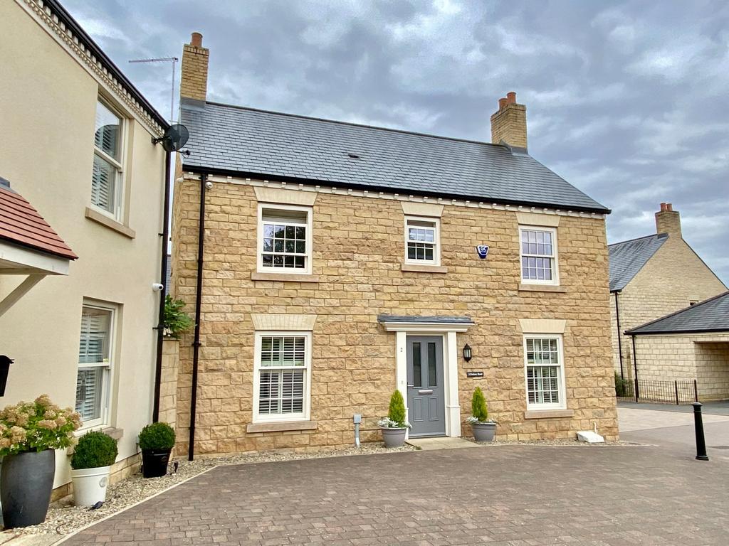 Oxclose Road, Boston Spa, LS23 4 bed detached house - £599,950