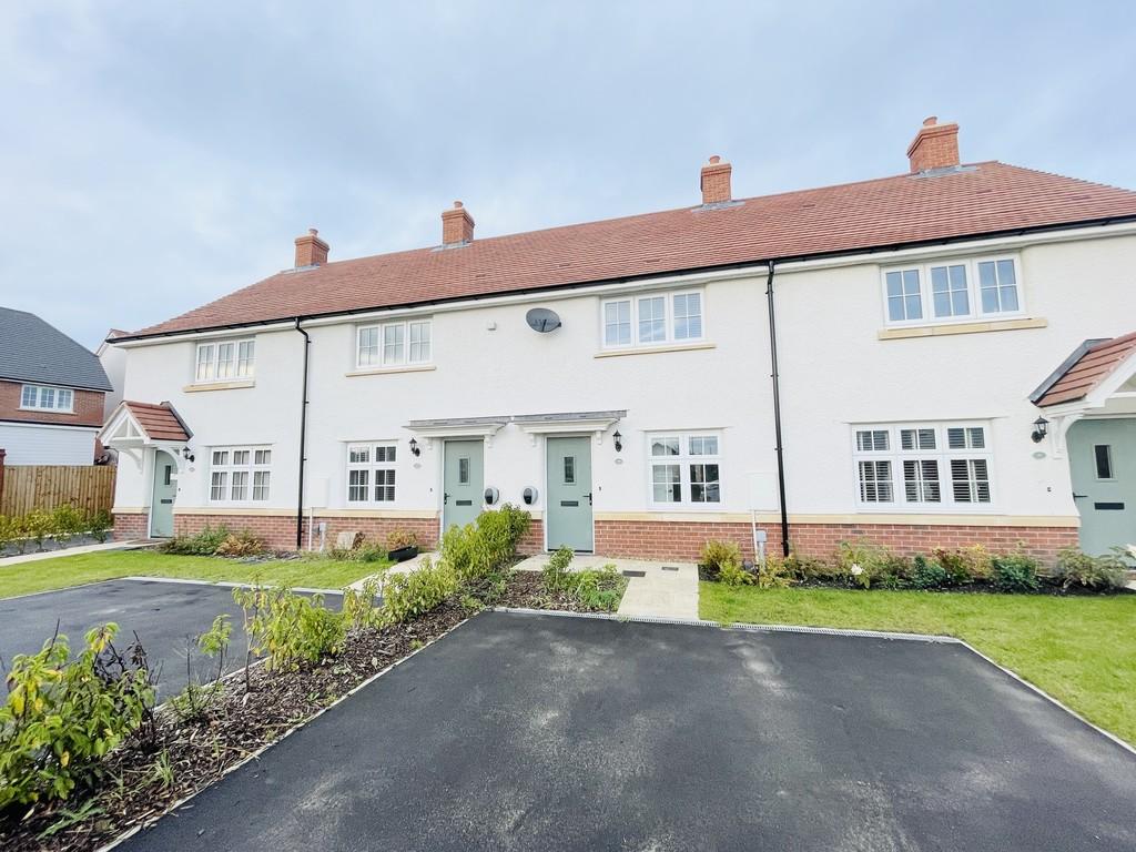TABLEY PARK KNUTSFORD 2 bed terraced house - £1,575 pcm (£363 pw)