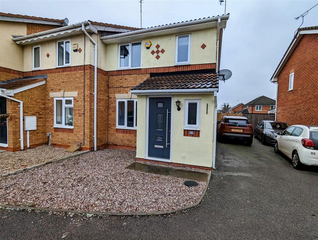 Sunart Way, Stockingford, Nuneaton 3 bed mews - £200,000