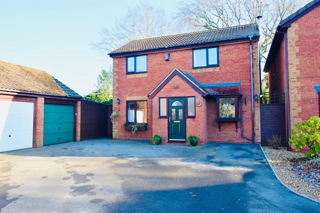Grove Lane, Keresley End, Coventry -... 3 bed detached house - £290,000
