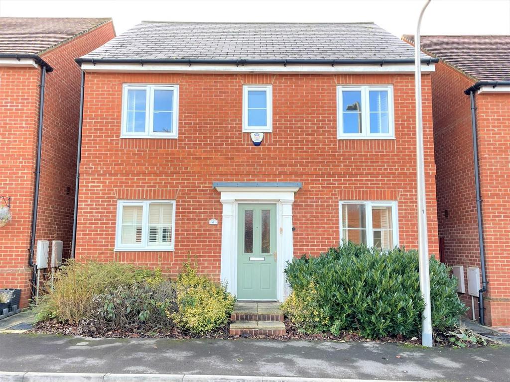 Sika Gardens, Three Mile Cross, Reading, RG7 1WF 4 bed detached house ...