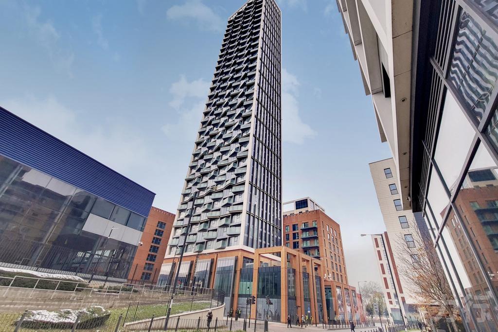 1 Portal Way, London, W3 2 bed apartment - £3,000 pcm (£692 pw)