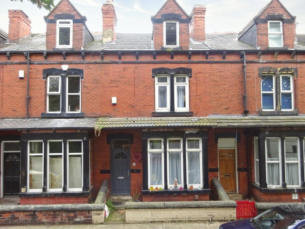 Springfield Mount, Armley, Leeds... 4 bed terraced house - £169,950