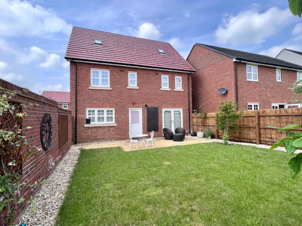 Roman Way Shrivenham Oxfordshire Sn6 5 Bed Detached House For Sale