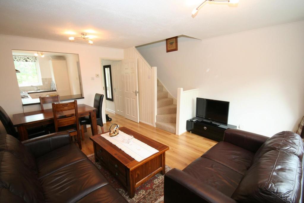 Newton Court, Perrymount Road, Haywards Heath 2 bed terraced house - £ ...