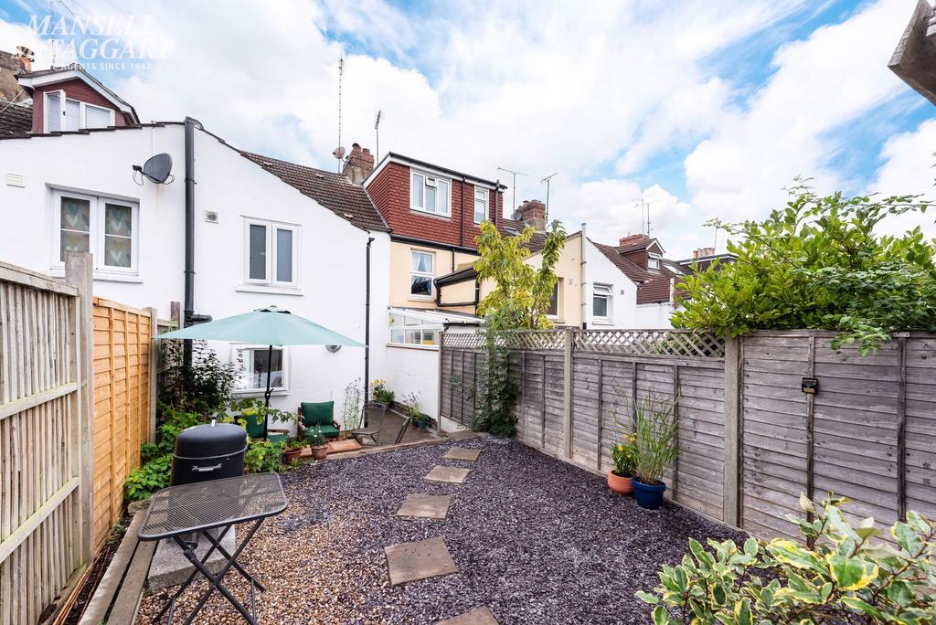 Parklands Road, Hassocks, BN6 3 bed terraced house - £385,000