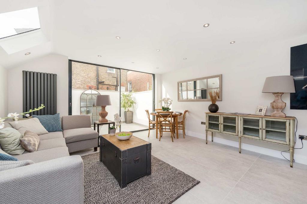 Tynemouth Street, Fulham, London, SW6 2 bed flat to rent - £3,000 pcm ...
