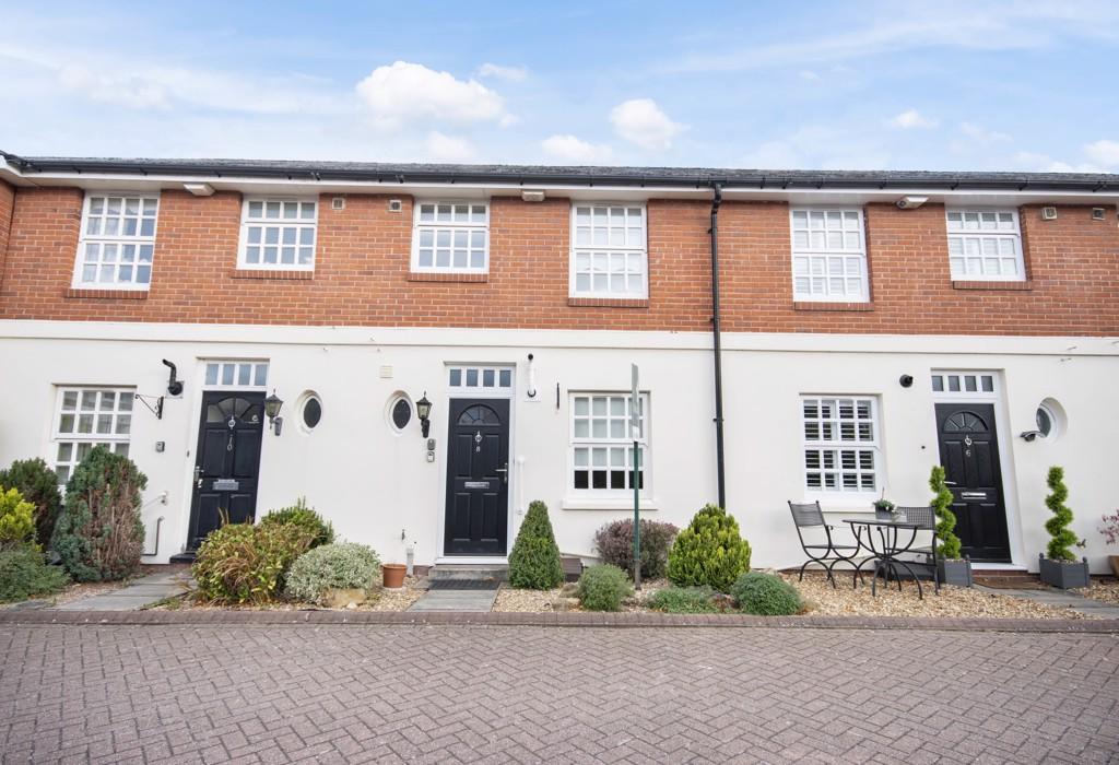 Portman Court, Doncaster, South... 2 bed terraced house - £180,000
