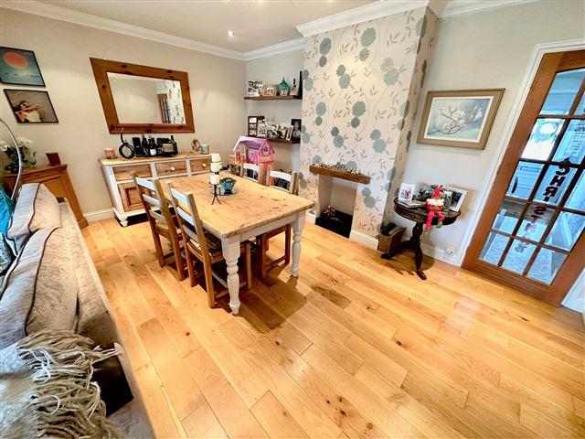 Whylands Close, Worthing, West... 2 bed semi-detached bungalow - £399,000