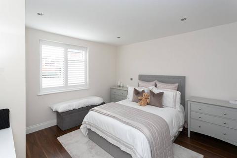 Houses for sale in Bushey | OnTheMarket