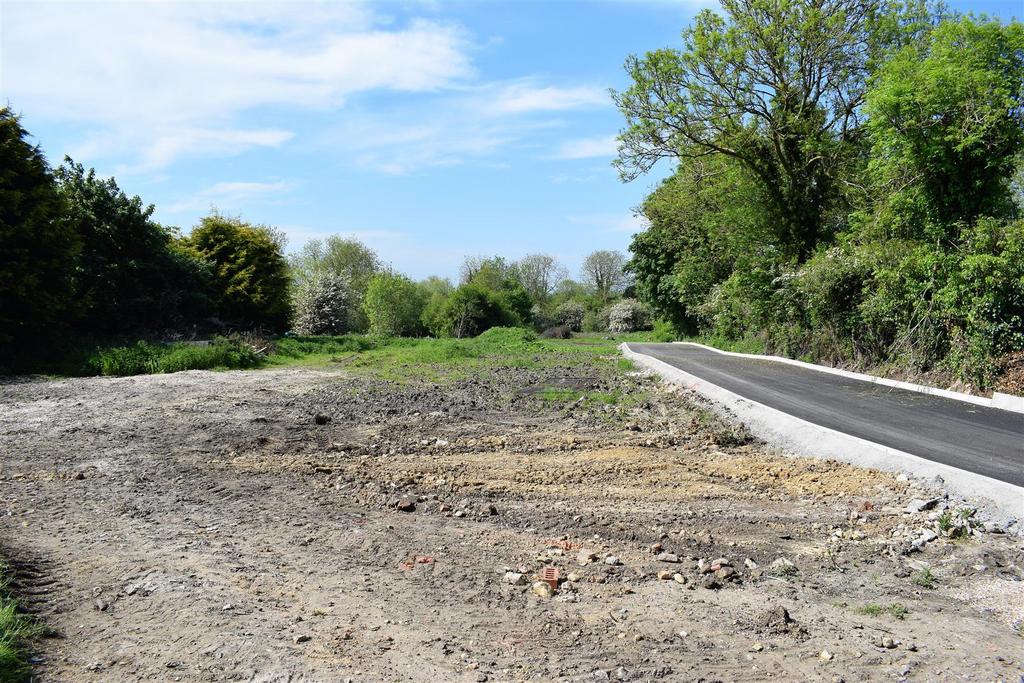 Brigg Road, Wrawby, DN20 Land for sale - £110,000