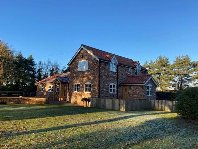 Tile Bridge Farm, Bell Lane, Bishopdyke Road, Cawood, Selby 5 bed ...
