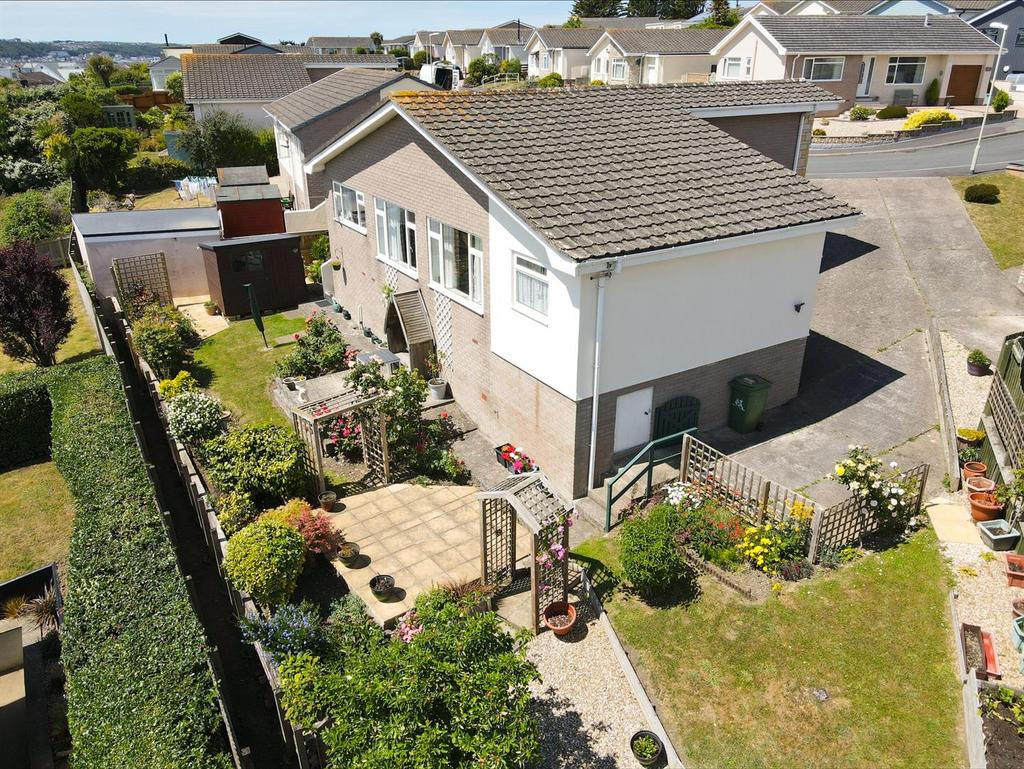 Riversmeet, Appledore 3 bed detached bungalow - £495,000